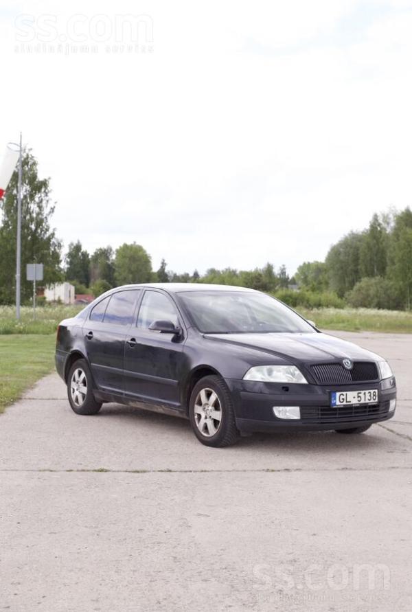 Black Skoda Octavia 2007 in Riga, with an engine capacity of 2.00 L and mileage of 224 thousand km for 1950 €, photo 3 on AUTOMOTO.COM.LV