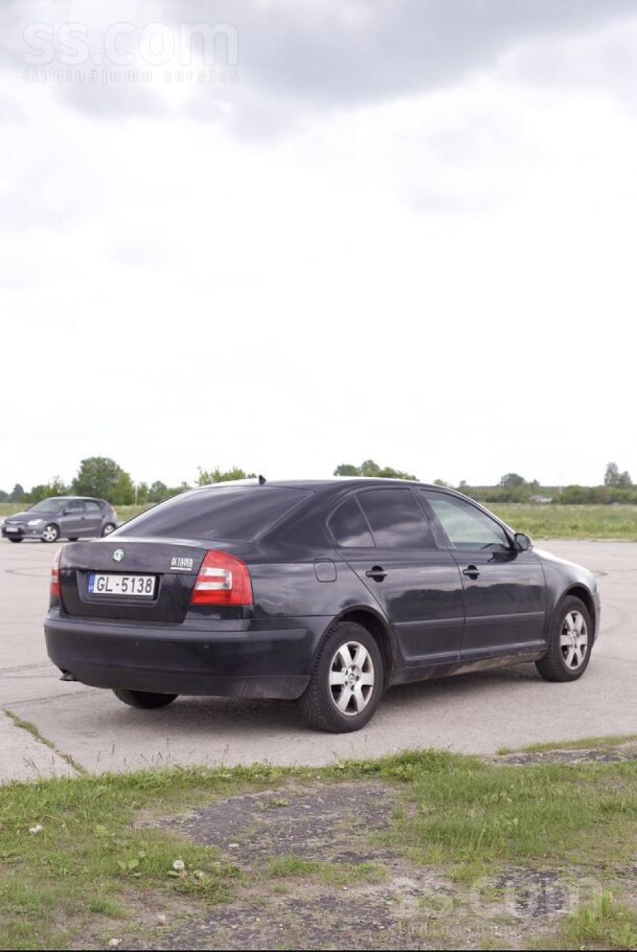 Melns Skoda Octavia 2007 Rīga, ar dzinēja tilpumu 2.00 L un nobraukumu 224 tūkst. km par 1950 €, foto 5 vietnē AUTOMOTO.COM.LV