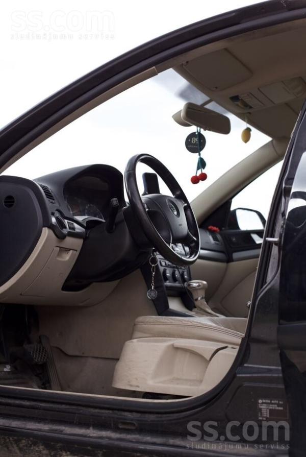 Black Skoda Octavia 2007 in Riga, with an engine capacity of 2.00 L and mileage of 224 thousand km for 1950 €, photo 10 on AUTOMOTO.COM.LV