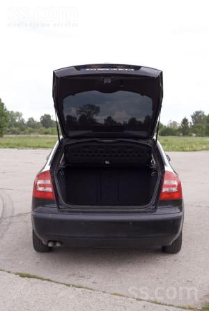 Melns Skoda Octavia 2007 Rīga, ar dzinēja tilpumu 2.00 L un nobraukumu 224 tūkst. km par 1950 €, foto 14 vietnē AUTOMOTO.COM.LV