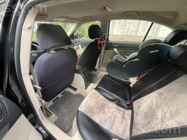 Melns Skoda Octavia 2007 Rīga, ar dzinēja tilpumu 1.60 L un nobraukumu 253 tūkst. km par 2200 €, foto 4 vietnē AUTOMOTO.COM.LV