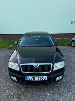 Melns Skoda Octavia 2008 Pērnava, ar dzinēja tilpumu 1.60 L un nobraukumu 228 tūkst. km par 2500 €, foto 8 vietnē AUTOMOTO.COM.LV