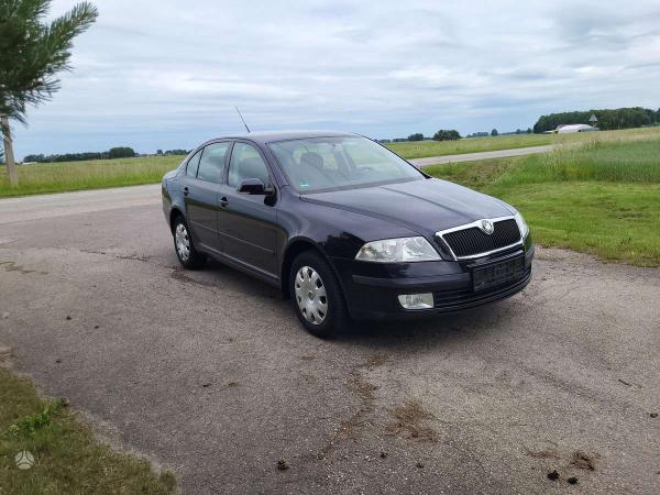Melns Skoda Octavia 2009 Vilkaviškis, ar dzinēja tilpumu 1.60 L un nobraukumu 200 tūkst. km par 2500 €, foto 5 vietnē AUTOMOTO.COM.LV