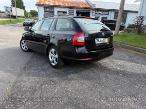 Melns Skoda Octavia 2009 Tallina, ar dzinēja tilpumu 1.90 L un nobraukumu 252 tūkst. km par 4490 €, foto 6 vietnē AUTOMOTO.COM.LV