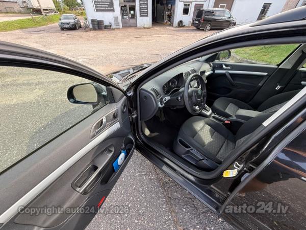 Black Skoda Octavia 2009 in Tallinn, with an engine capacity of 1.90 L and mileage of 252 thousand km for 4490 €, photo 7 on AUTOMOTO.COM.LV