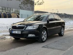 Melns Skoda Octavia 2010 Viļņa, ar dzinēja tilpumu 1.90 L un nobraukumu 291 tūkst. km par 2490 €, foto 5 vietnē AUTOMOTO.COM.LV