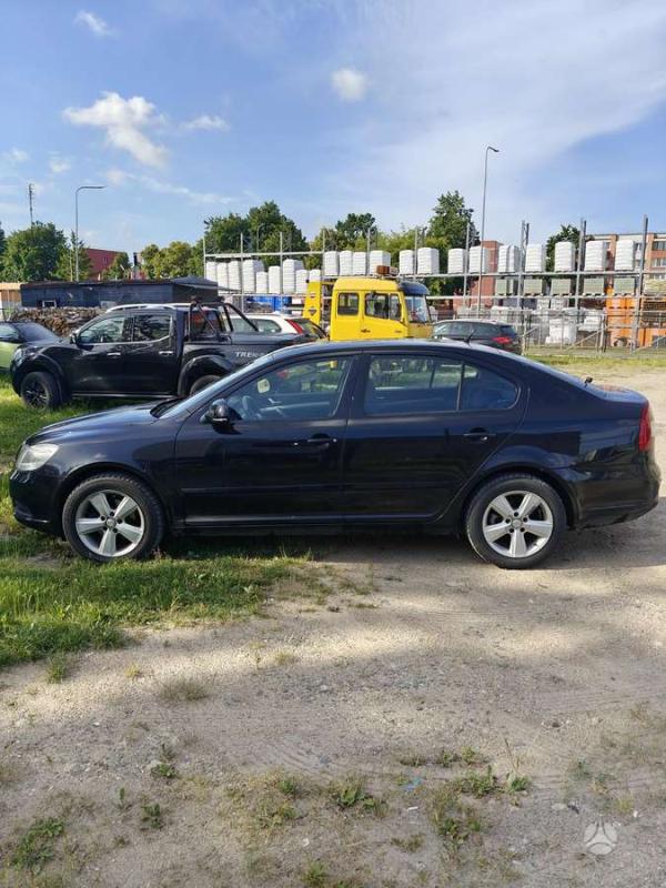 Melns Skoda Octavia 2010 Šilutė, ar dzinēja tilpumu 1.60 L un nobraukumu 309 tūkst. km par 3000 €, foto 3 vietnē AUTOMOTO.COM.LV