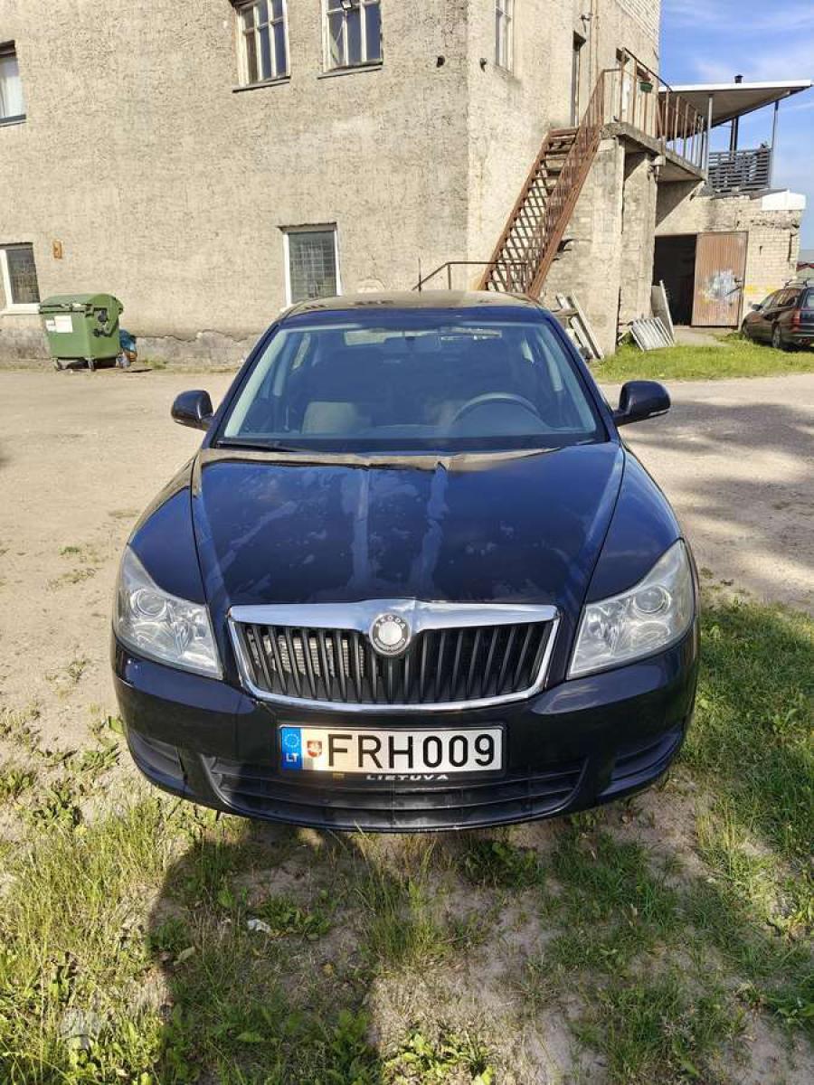 Melns Skoda Octavia 2010 Šilutė, ar dzinēja tilpumu 1.60 L un nobraukumu 309 tūkst. km par 3000 €, foto 5 vietnē AUTOMOTO.COM.LV