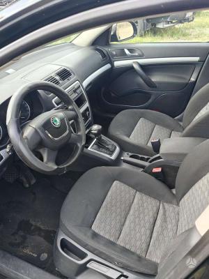 Melns Skoda Octavia 2010 Šilutė, ar dzinēja tilpumu 1.60 L un nobraukumu 309 tūkst. km par 3000 €, foto 7 vietnē AUTOMOTO.COM.LV