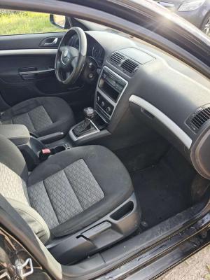Melns Skoda Octavia 2010 Šilutė, ar dzinēja tilpumu 1.60 L un nobraukumu 309 tūkst. km par 3000 €, foto 8 vietnē AUTOMOTO.COM.LV