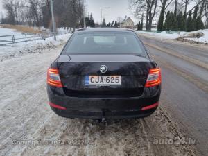 Black Skoda Octavia 2013 in Polva, with an engine capacity of 2.00 L and mileage of 289 thousand km for 5090 €, photo 9 on AUTOMOTO.COM.LV