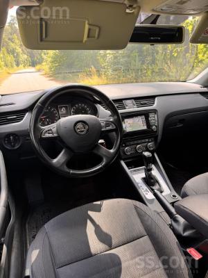 Black Skoda Octavia 2014 in Riga, with an engine capacity of 2.00 L and mileage of 287 thousand km for 3350 €, photo 6 on AUTOMOTO.COM.LV