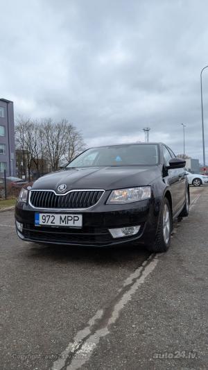 Melns Skoda Octavia 2016 Tallina, ar dzinēja tilpumu 1.20 L un nobraukumu 94 tūkst. km par 9500 €, foto 3 vietnē AUTOMOTO.COM.LV