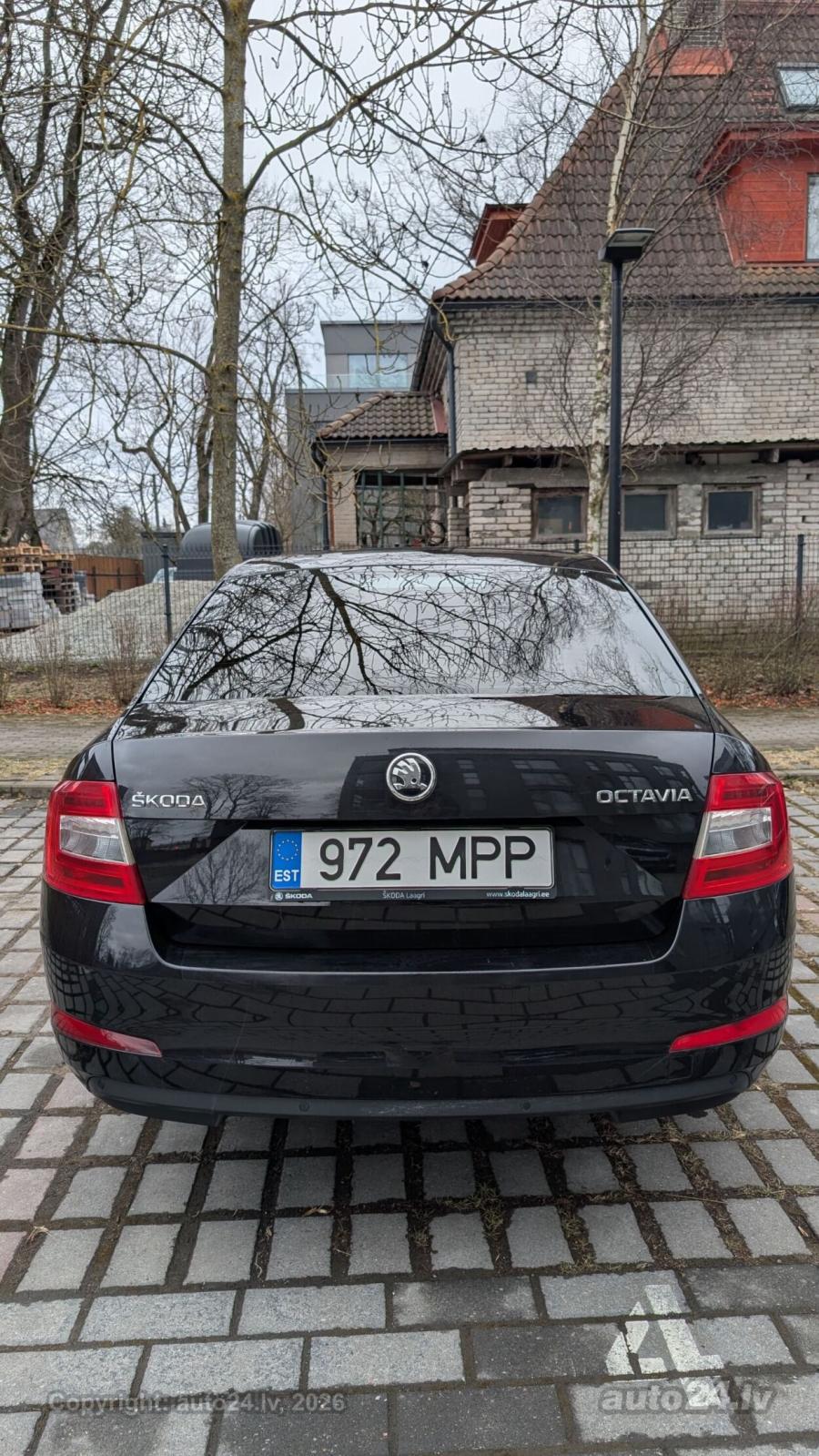 Melns Skoda Octavia 2016 Tallina, ar dzinēja tilpumu 1.20 L un nobraukumu 94 tūkst. km par 9500 €, foto 12 vietnē AUTOMOTO.COM.LV