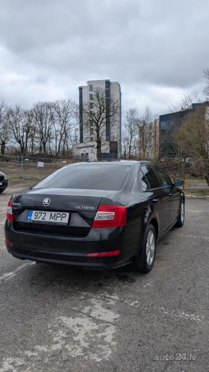 Melns Skoda Octavia 2016 Tallina, ar dzinēja tilpumu 1.20 L un nobraukumu 94 tūkst. km par 9500 €, foto 14 vietnē AUTOMOTO.COM.LV