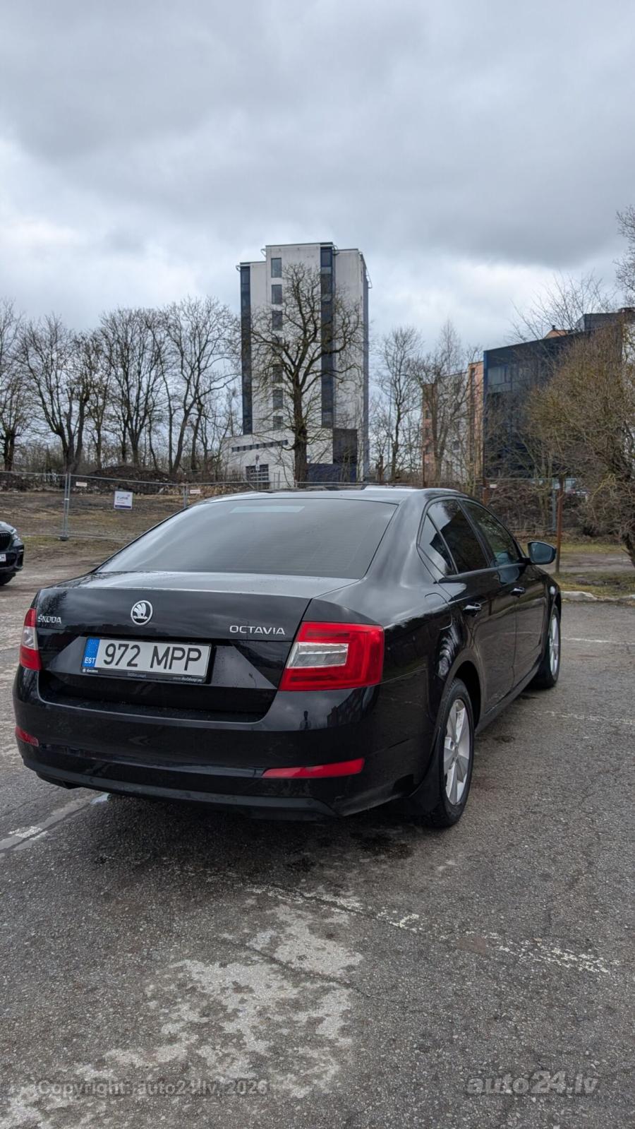 Melns Skoda Octavia 2016 Tallina, ar dzinēja tilpumu 1.20 L un nobraukumu 94 tūkst. km par 9500 €, foto 14 vietnē AUTOMOTO.COM.LV