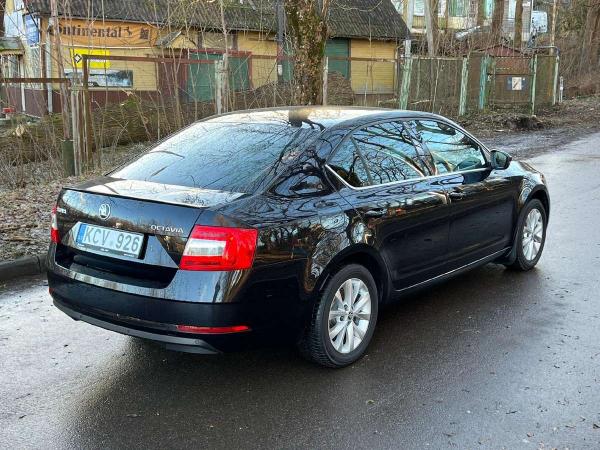 Melns Skoda Octavia 2017 Trakai, ar dzinēja tilpumu 1.80 L un nobraukumu 140 tūkst. km par 11150 €, foto 5 vietnē AUTOMOTO.COM.LV