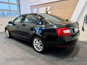 Black Skoda Octavia 2017 in Rakvere, with an engine capacity of 1.40 L and mileage of 185 thousand km for 10500 €, photo 4 on AUTOMOTO.COM.LV