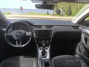 Melns Skoda Octavia 2017 Tallina, ar dzinēja tilpumu 1.40 L un nobraukumu 121 tūkst. km par 12000 €, foto 9 vietnē AUTOMOTO.COM.LV