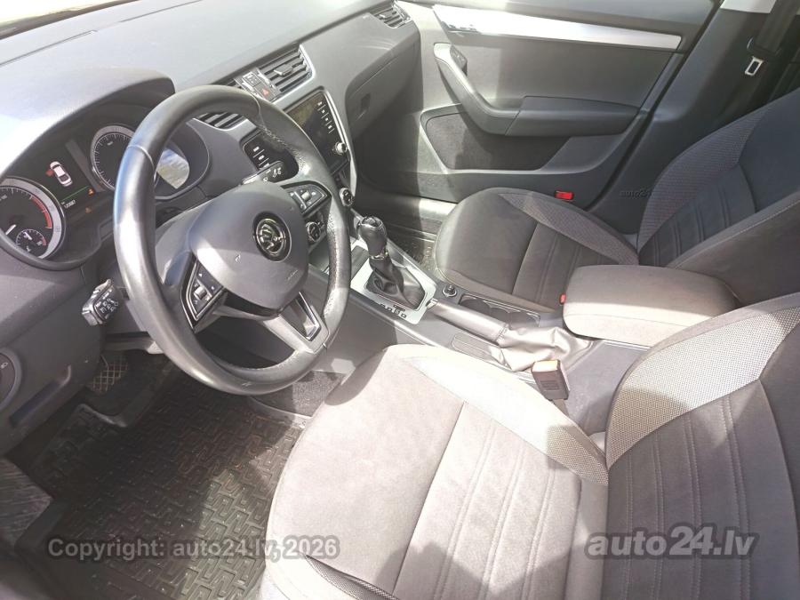 Melns Skoda Octavia 2017 Tallina, ar dzinēja tilpumu 1.40 L un nobraukumu 121 tūkst. km par 12000 €, foto 10 vietnē AUTOMOTO.COM.LV