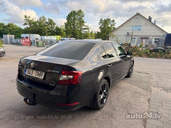 Melns Skoda Octavia 2017 Tallina, ar dzinēja tilpumu 1.40 L un nobraukumu 216 tūkst. km par 10100 €, foto 4 vietnē AUTOMOTO.COM.LV