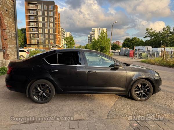 Melns Skoda Octavia 2017 Tallina, ar dzinēja tilpumu 1.40 L un nobraukumu 216 tūkst. km par 10100 €, foto 5 vietnē AUTOMOTO.COM.LV