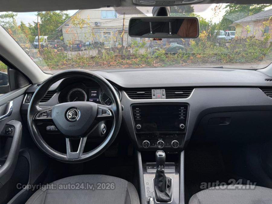 Black Skoda Octavia 2017 in Tallinn, with an engine capacity of 1.40 L and mileage of 216 thousand km for 10100 €, photo 12 on AUTOMOTO.COM.LV