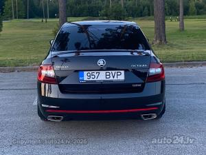Black Skoda Octavia 2017 in Parnu, with an engine capacity of 2.00 L and mileage of 110 thousand km for 14500 €, photo 6 on AUTOMOTO.COM.LV