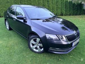 Black Skoda Octavia 2017 in Vilnius, with an engine capacity of 1.40 L and mileage of 150 thousand km for 12500 €, photo 6 on AUTOMOTO.COM.LV