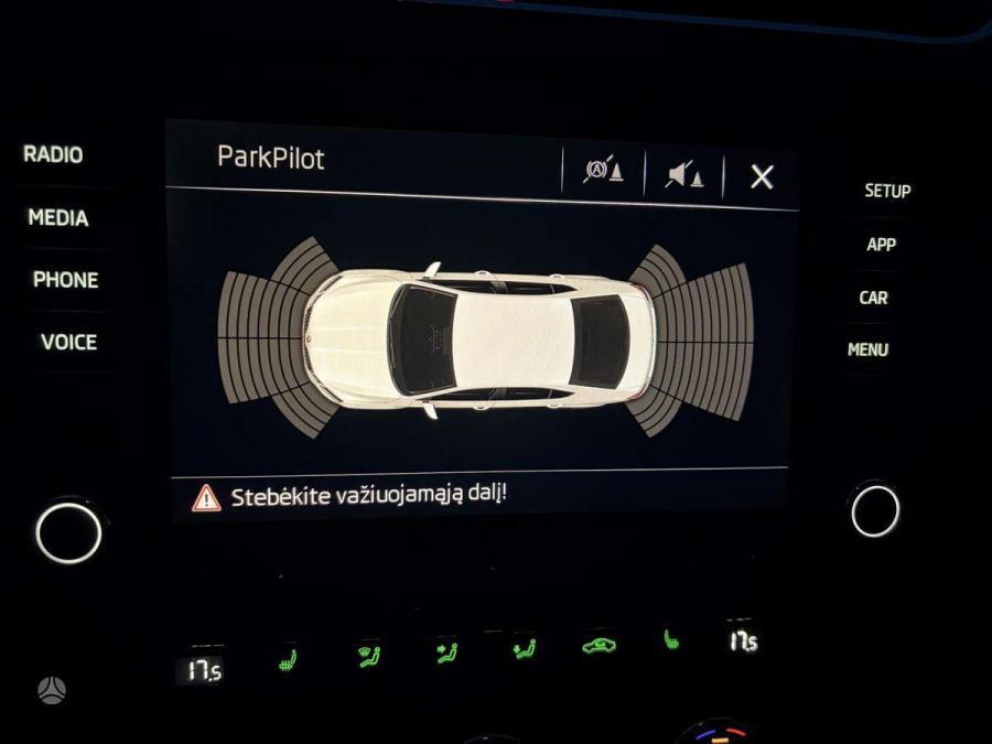 Black Skoda Octavia 2017 in Vilnius, with an engine capacity of 1.40 L and mileage of 150 thousand km for 12500 €, photo 13 on AUTOMOTO.COM.LV