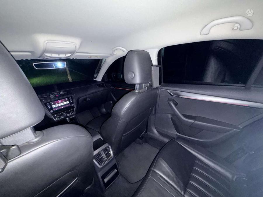 Black Skoda Octavia 2017 in Vilnius, with an engine capacity of 1.40 L and mileage of 150 thousand km for 12500 €, photo 15 on AUTOMOTO.COM.LV