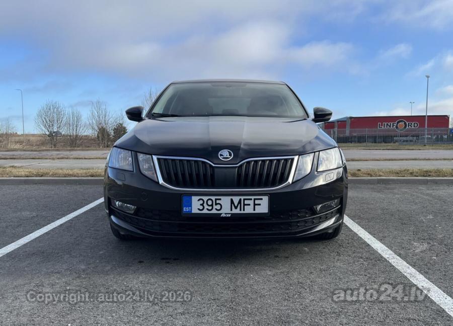 Melns Skoda Octavia 2018 Tartu, ar dzinēja tilpumu 1.60 L un nobraukumu 230 tūkst. km par 8150 €, foto 3 vietnē AUTOMOTO.COM.LV