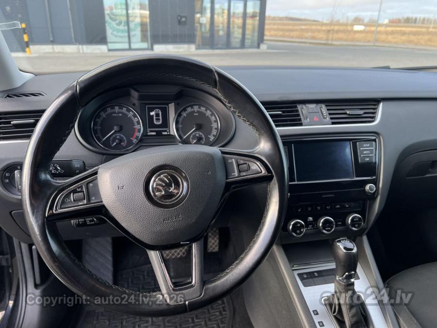 Melns Skoda Octavia 2018 Tartu, ar dzinēja tilpumu 1.60 L un nobraukumu 230 tūkst. km par 8150 €, foto 10 vietnē AUTOMOTO.COM.LV