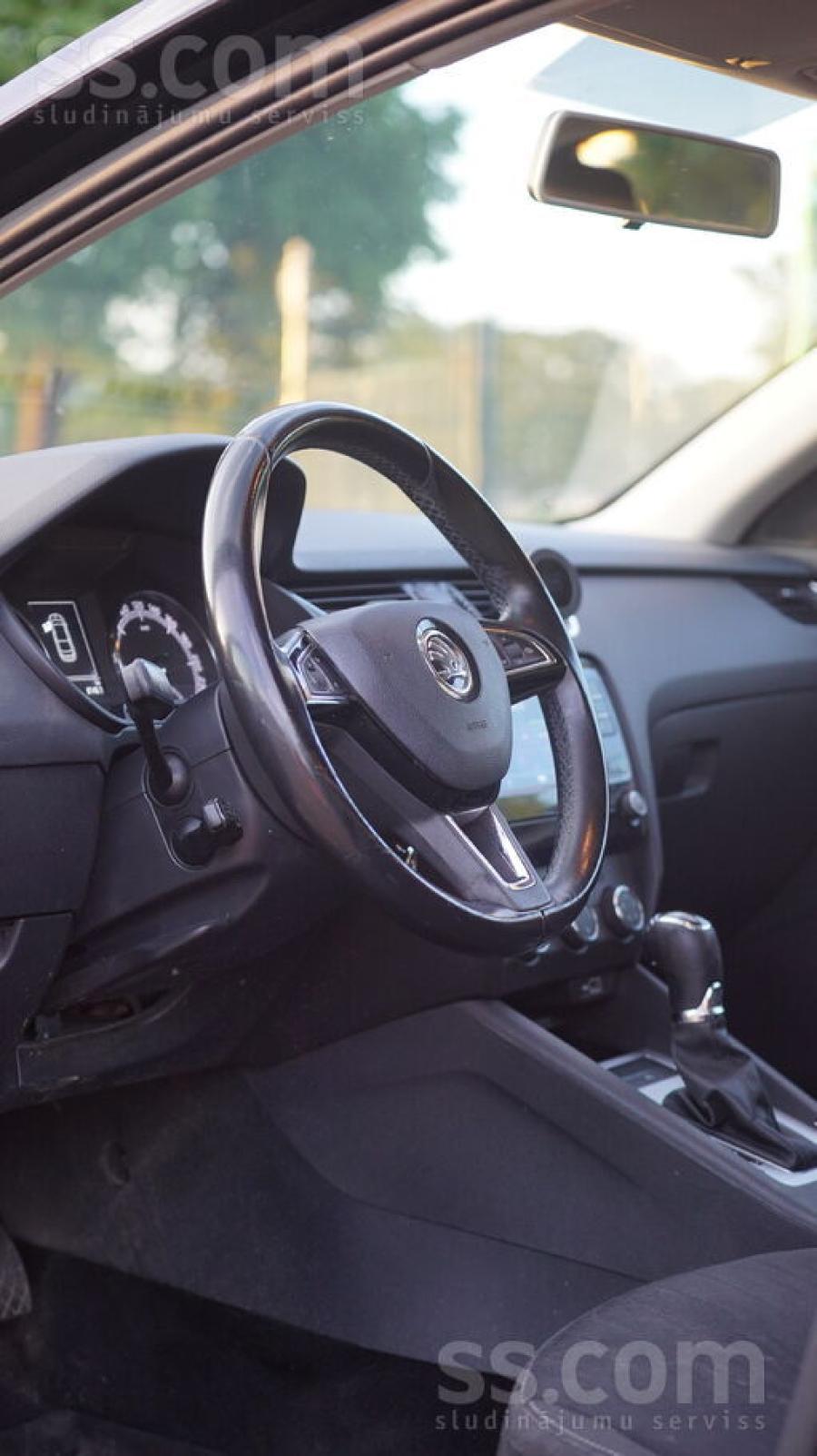 Melns Skoda Octavia 2018 Ogre, ar dzinēja tilpumu 1.60 L un nobraukumu 316 tūkst. km par 6850 €, foto 6 vietnē AUTOMOTO.COM.LV