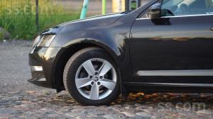 Melns Skoda Octavia 2018 Ogre, ar dzinēja tilpumu 1.60 L un nobraukumu 316 tūkst. km par 6850 €, foto 8 vietnē AUTOMOTO.COM.LV