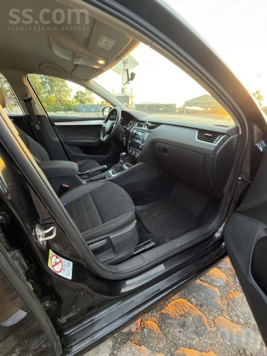 Melns Skoda Octavia 2018 Ogre, ar dzinēja tilpumu 1.60 L un nobraukumu 316 tūkst. km par 6850 €, foto 15 vietnē AUTOMOTO.COM.LV