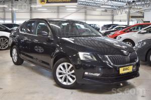 Black Skoda Octavia 2018 in Riga, with an engine capacity of 1.00 L and mileage of 108 thousand km for 9500 €, photo  on AUTOMOTO.COM.LV