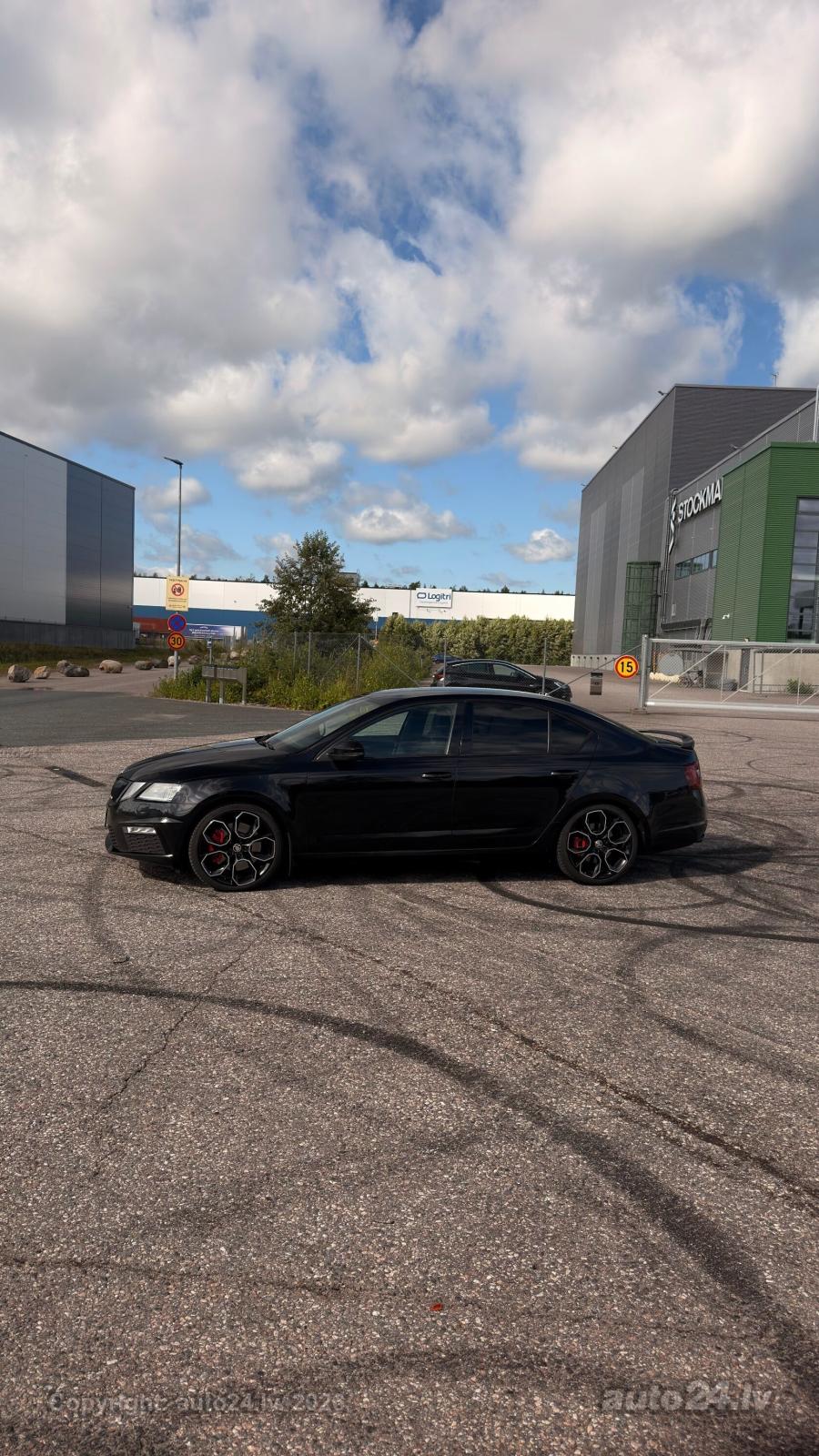Melns Skoda Octavia 2018 Tallina, ar dzinēja tilpumu 2.00 L un nobraukumu 139 tūkst. km par 17990 €, foto 5 vietnē AUTOMOTO.COM.LV