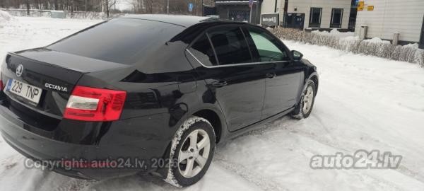Melns Skoda Octavia 2019 Narva, ar dzinēja tilpumu 1.50 L un nobraukumu 210 tūkst. km par 7500 €, foto 4 vietnē AUTOMOTO.COM.LV