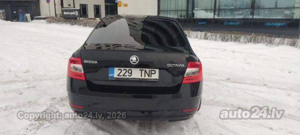 Melns Skoda Octavia 2019 Narva, ar dzinēja tilpumu 1.50 L un nobraukumu 210 tūkst. km par 7500 €, foto 5 vietnē AUTOMOTO.COM.LV