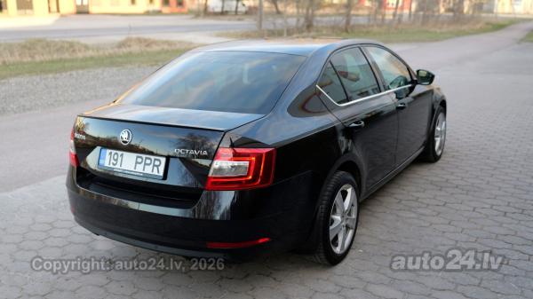 Black Skoda Octavia 2019 in Tallinn, with an engine capacity of 1.50 L and mileage of 176 thousand km for 9999 €, photo 4 on AUTOMOTO.COM.LV