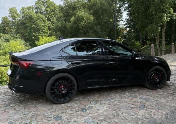 Melns Skoda Octavia 2020 Liepāja, ar dzinēja tilpumu 2.00 L un nobraukumu 169 tūkst. km par 23900 €, foto 4 vietnē AUTOMOTO.COM.LV