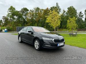 Black Skoda Octavia 2020 in Tallinn, with an engine capacity of 2.00 L and mileage of 126 thousand km for 15999 €, photo 3 on AUTOMOTO.COM.LV