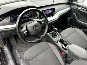 Black Skoda Octavia 2020 in Tallinn, with an engine capacity of 2.00 L and mileage of 126 thousand km for 15999 €, photo 7 on AUTOMOTO.COM.LV