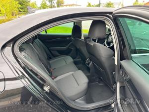 Black Skoda Octavia 2020 in Tallinn, with an engine capacity of 2.00 L and mileage of 126 thousand km for 15999 €, photo 16 on AUTOMOTO.COM.LV