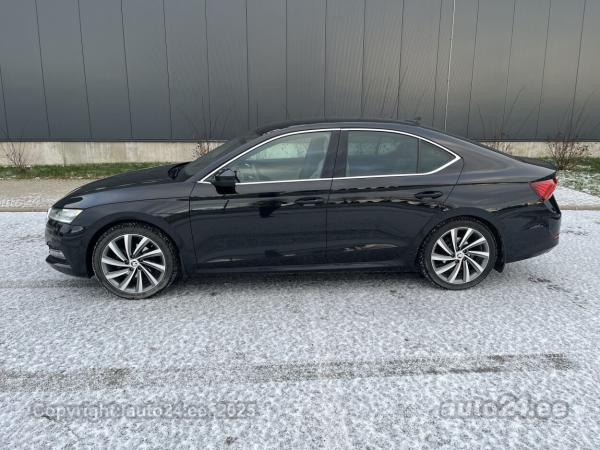 Melns Skoda Octavia 2021 Tartu, ar dzinēja tilpumu 1.50 L un nobraukumu 96 tūkst. km par 18900 €, foto 3 vietnē AUTOMOTO.COM.LV