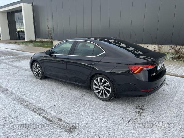 Melns Skoda Octavia 2021 Tartu, ar dzinēja tilpumu 1.50 L un nobraukumu 96 tūkst. km par 18900 €, foto 5 vietnē AUTOMOTO.COM.LV