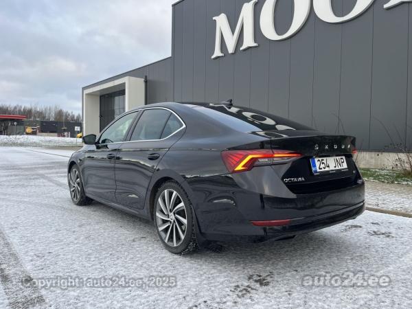 Melns Skoda Octavia 2021 Tartu, ar dzinēja tilpumu 1.50 L un nobraukumu 96 tūkst. km par 18900 €, foto 7 vietnē AUTOMOTO.COM.LV