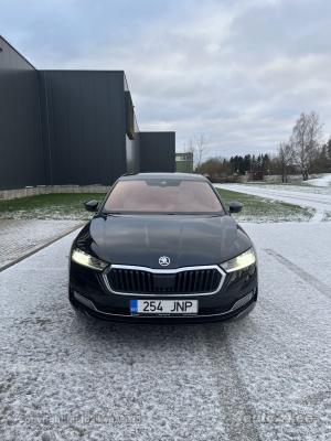 Black Skoda Octavia 2021 in Tartu, with an engine capacity of 1.50 L and mileage of 96 thousand km for 18900 €, photo 16 on AUTOMOTO.COM.LV