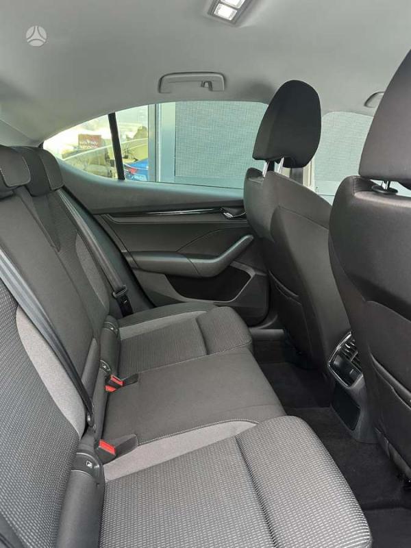 Black Skoda Octavia 2021 in Klaipeda, with an engine capacity of 1.97 L and mileage of 62 thousand km for 21800 €, photo 11 on AUTOMOTO.COM.LV
